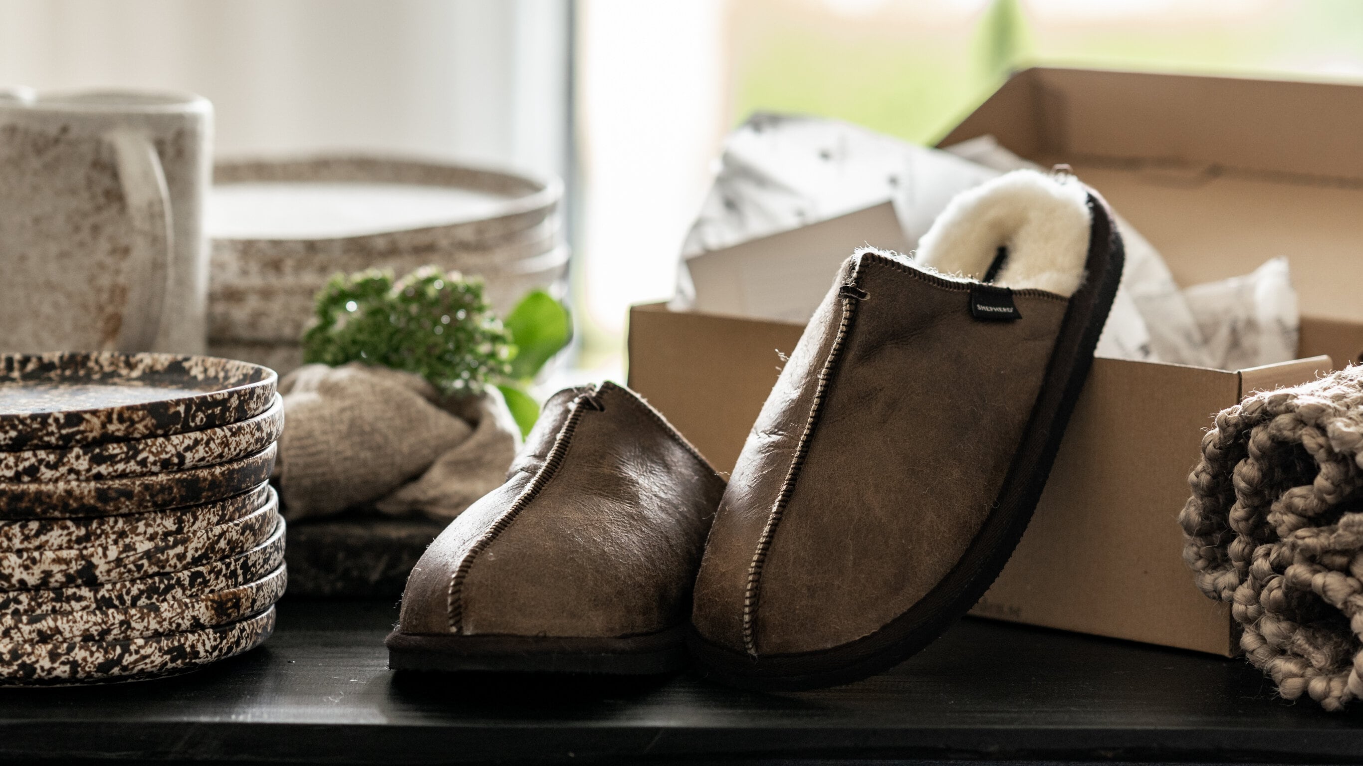 Shepherd® of Sweden Official | Tofflor & Skor i fårskinn - Shepherd of ...